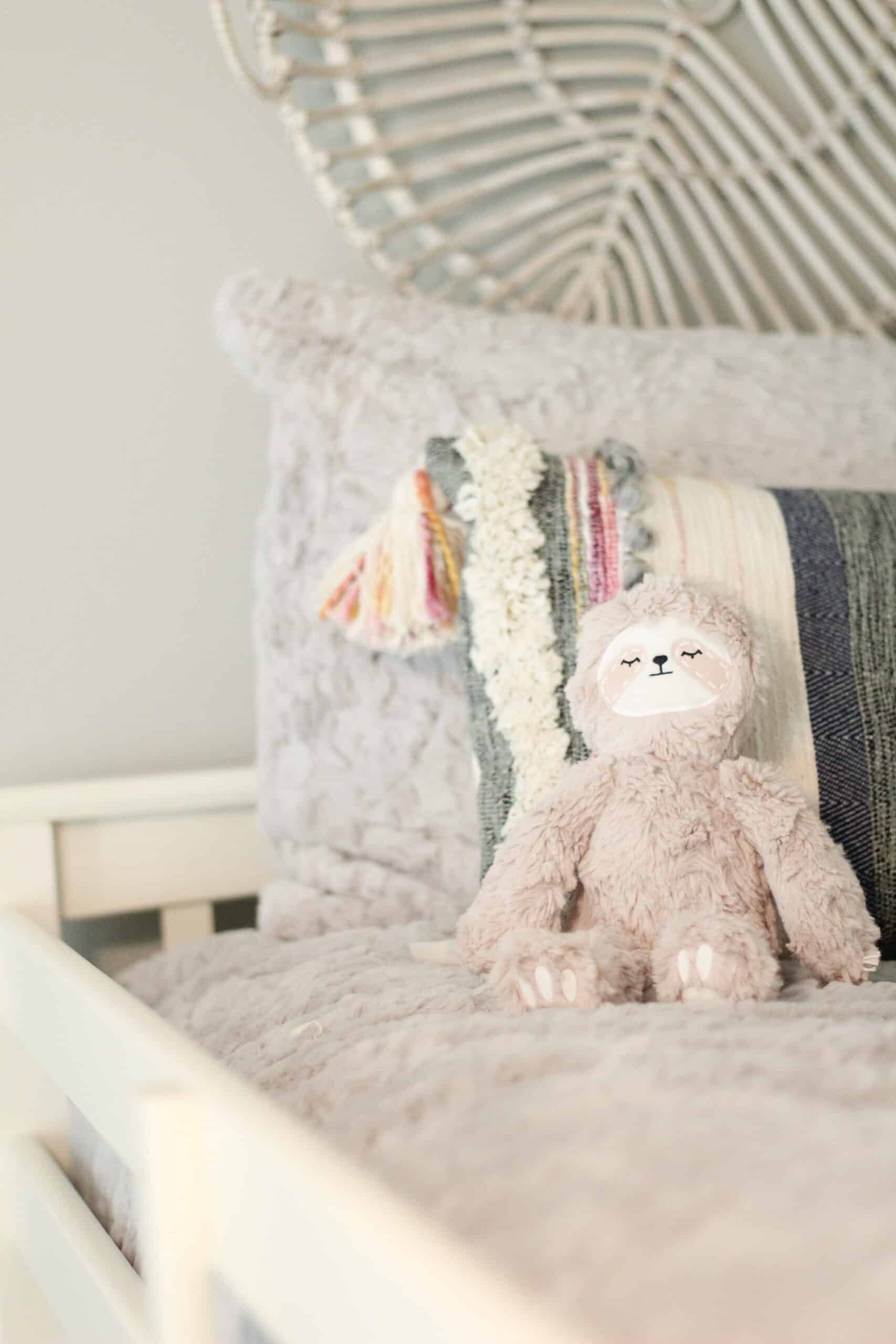 Saranoni Blankets for a Room at Grandmas - arinsolangeathome