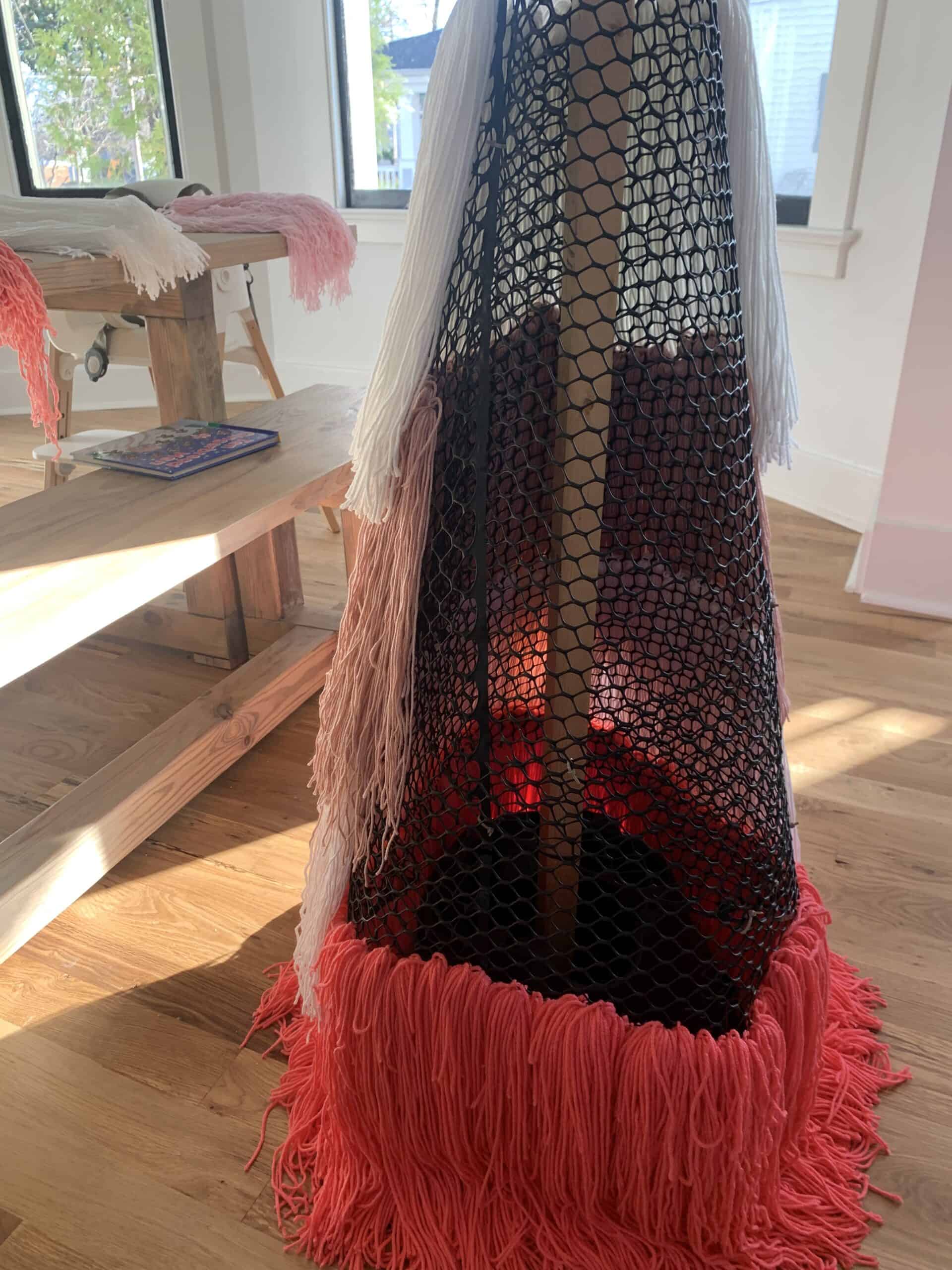 DIY Pink Yarn Christmas Tree - arinsolangeathome