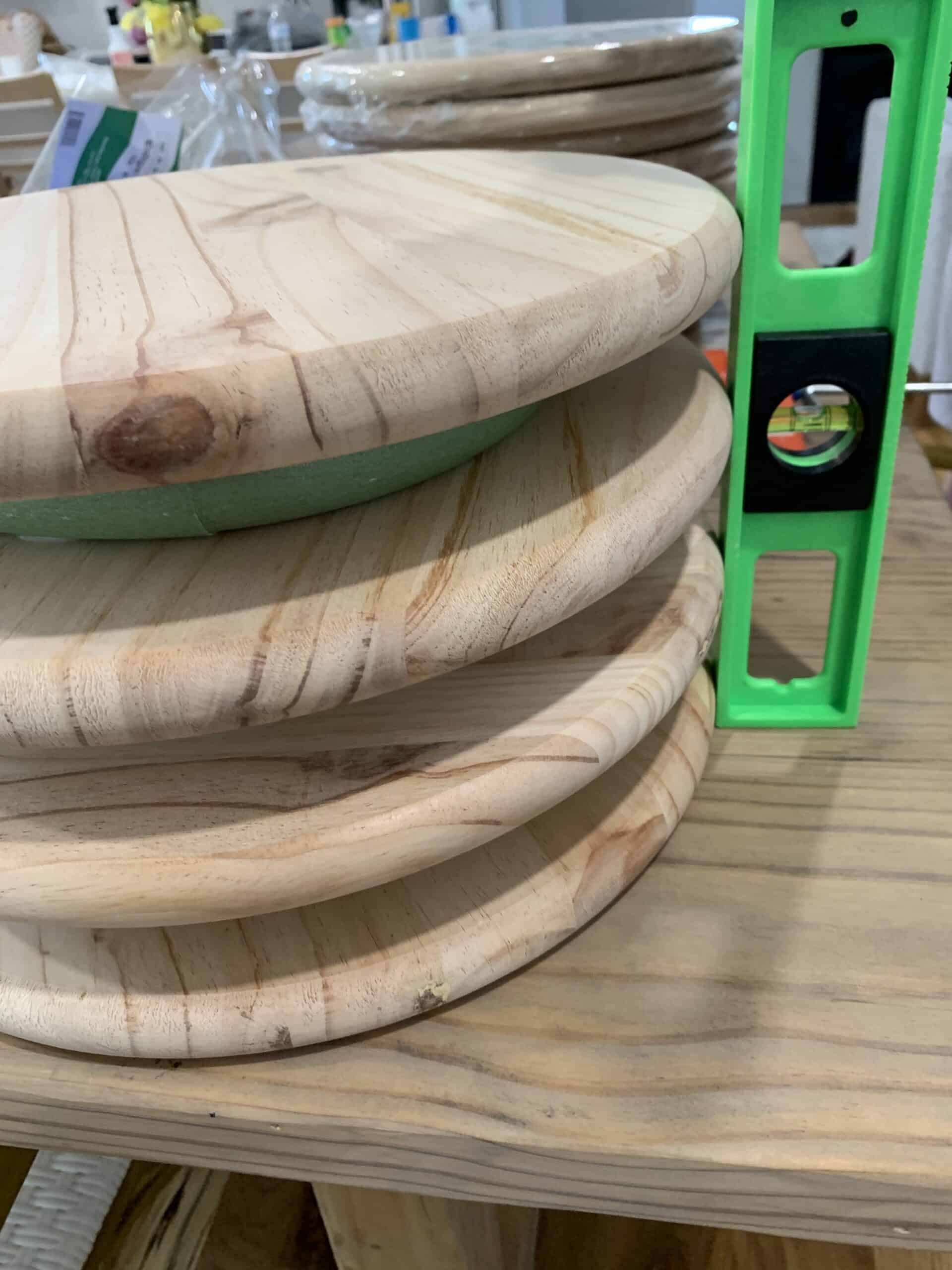 DIY Stools with No Tools - arinsolangeathome