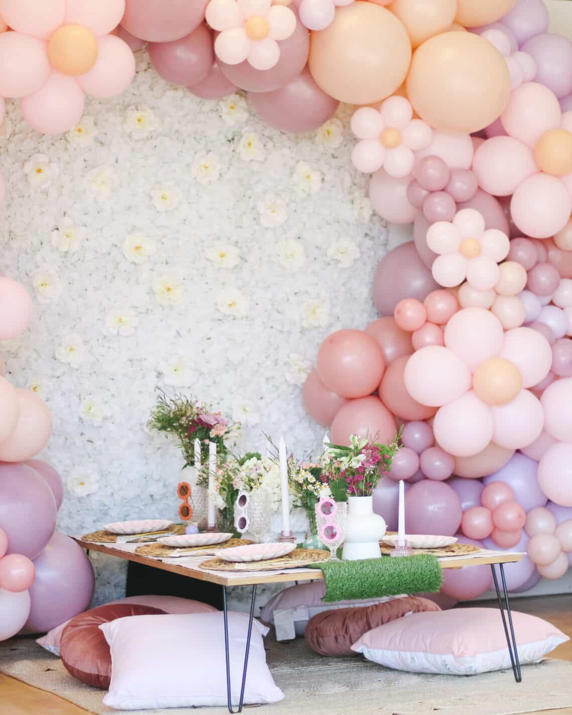 Pretty and Floral Kids Easter Party - arinsolangeathome