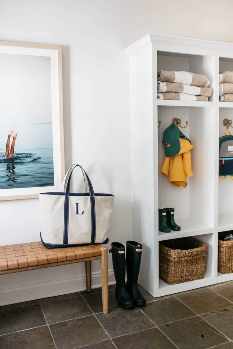 Mudroom Tile Ideas: Design Options For The Best Floor - arinsolangeathome