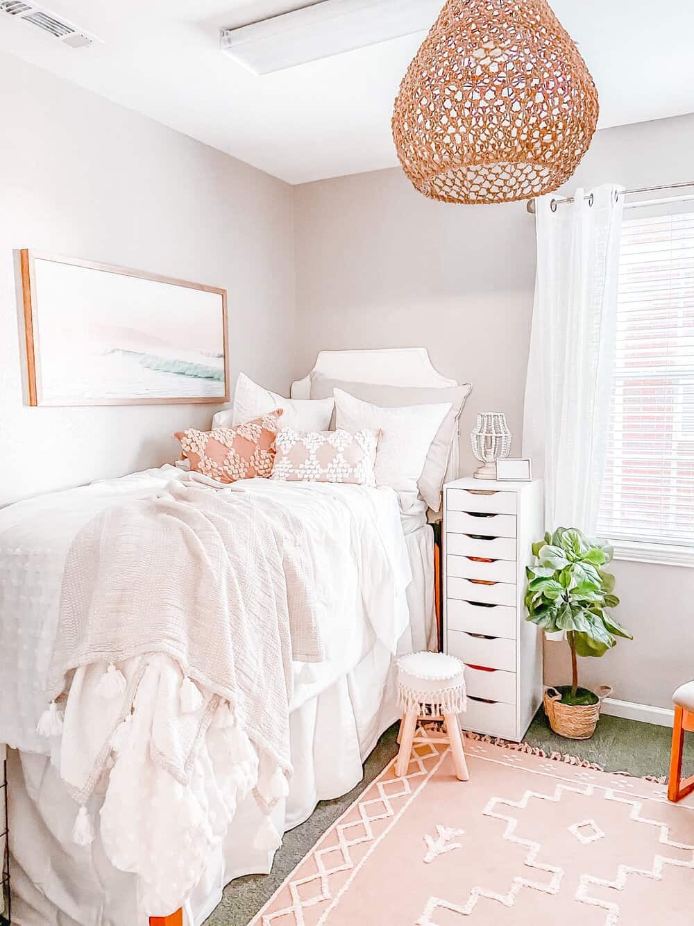 Best Vacuum For Dorms: 10 College Approved Cleaners - arinsolangeathome