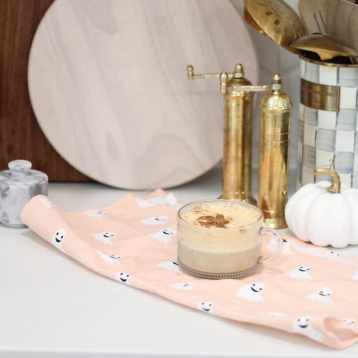 10 Spooky Halloween Coffee Recipes To Brew This Fall - arinsolangeathome