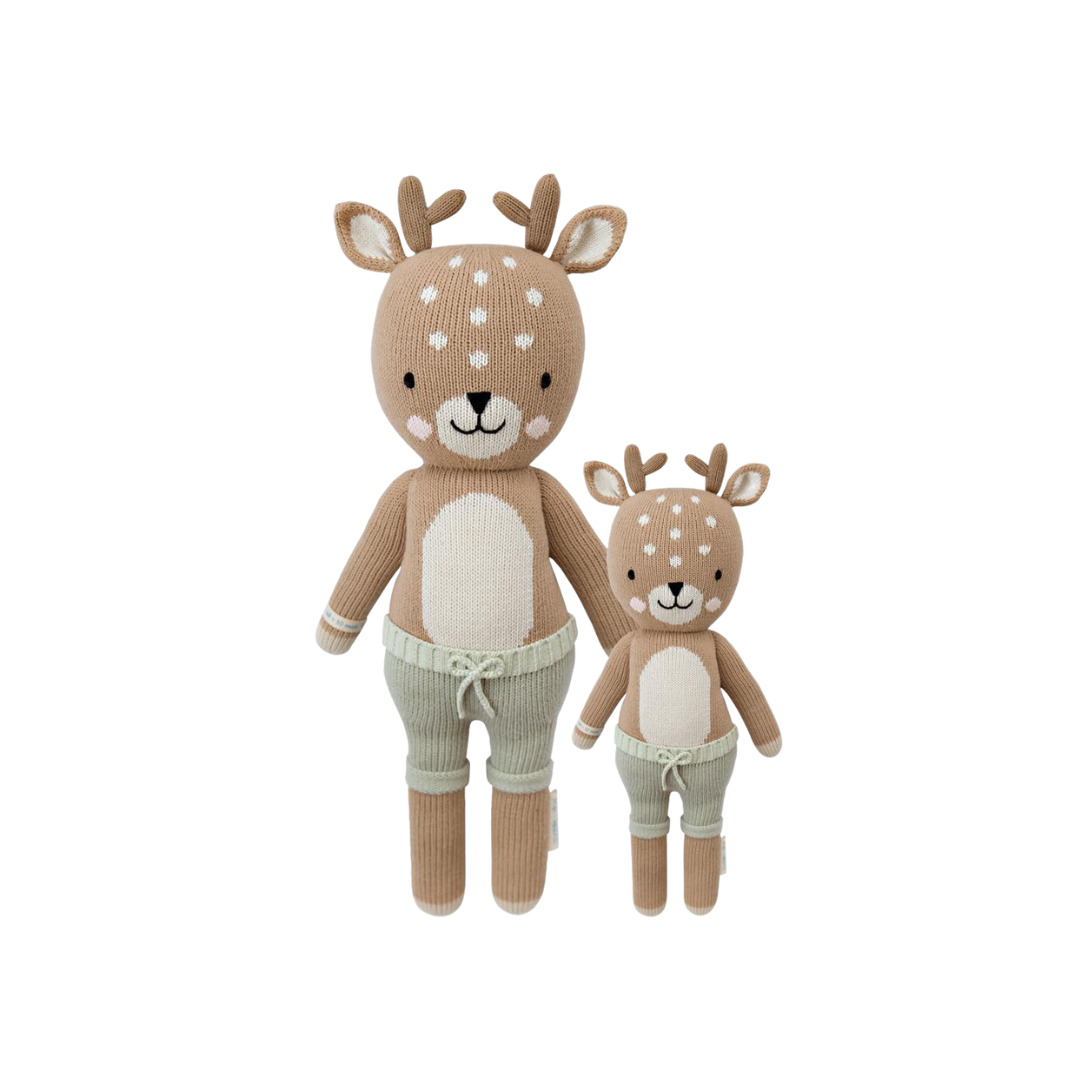 Cuddle and Kind Deer - arinsolangeathome