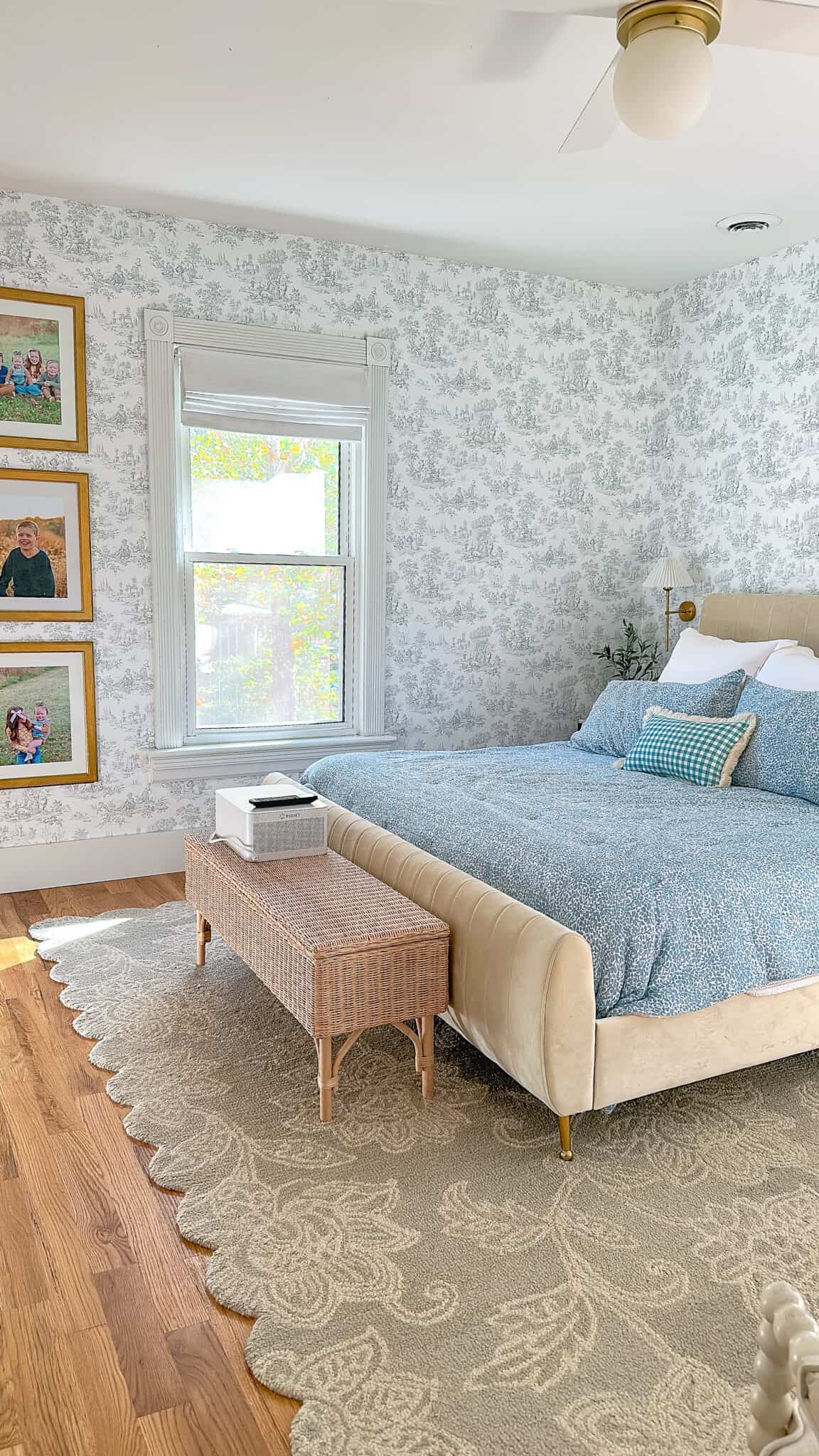 The Best Ladder For High Ceilings: Tested And True - arinsolangeathome