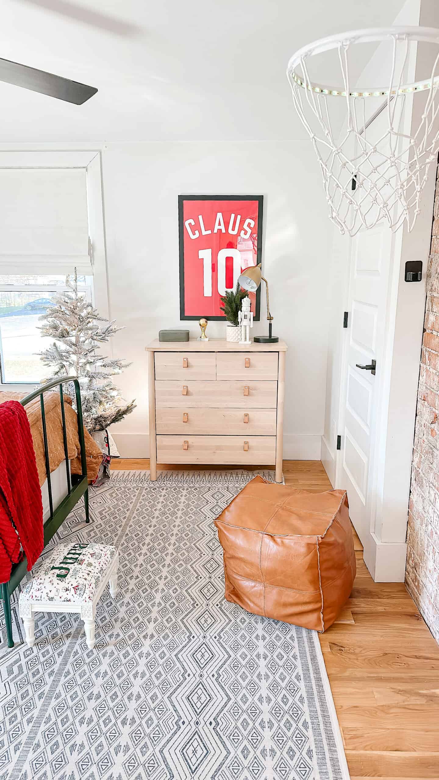 The Best Ladder For High Ceilings: Tested And True - arinsolangeathome